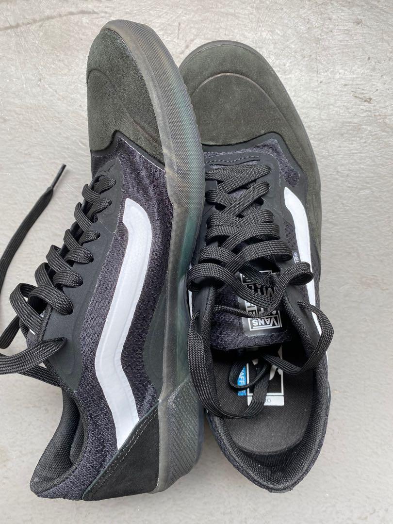 VANS - A.V.E, Men's Fashion, Footwear, Sneakers on Carousell