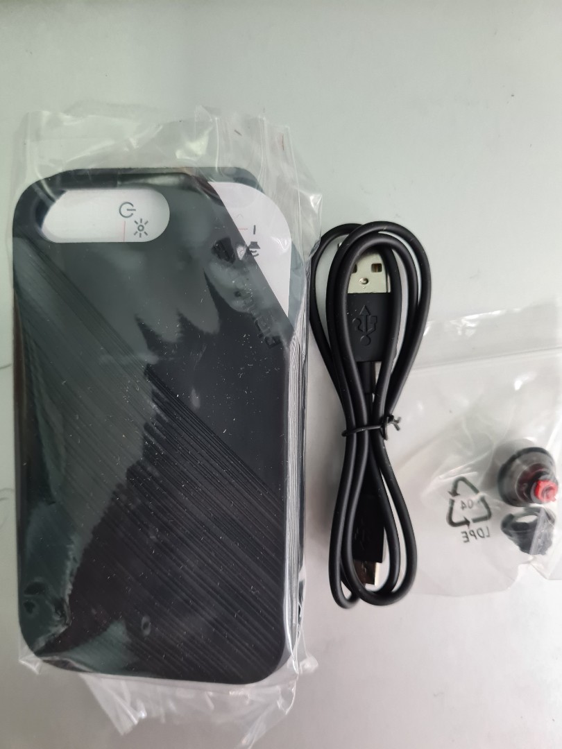 Brand new Plantronics wireless ear piece, Audio, Earphones on Carousell