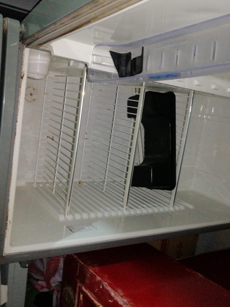 Condura ref, TV & Home Appliances, Kitchen Appliances, Refrigerators ...