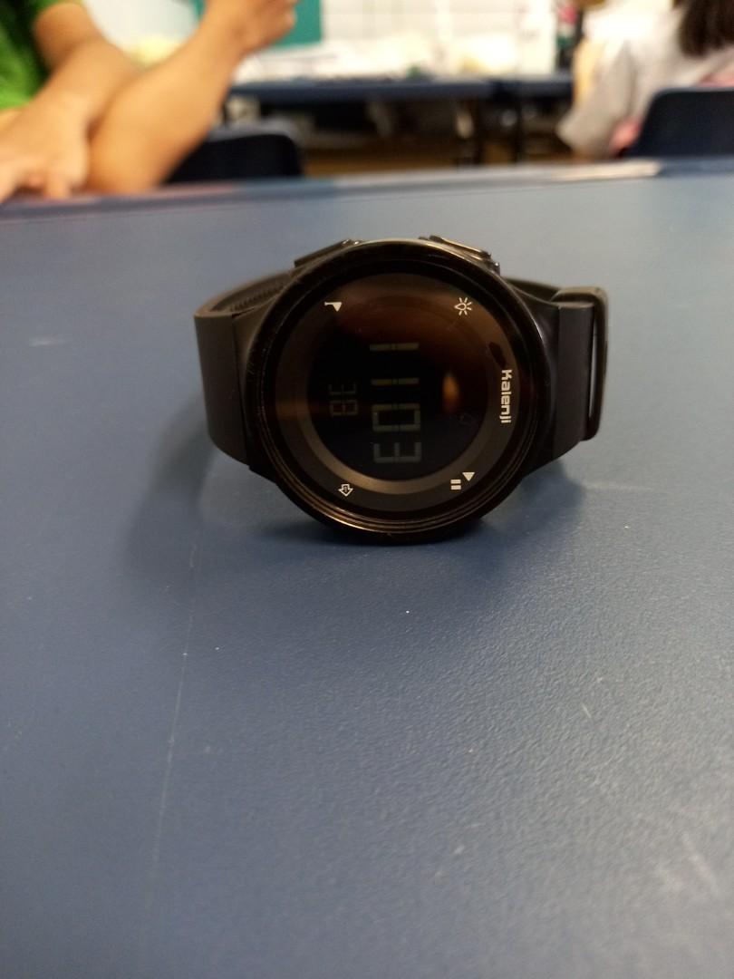 decathlon watch, Mobile Phones & Gadgets, Wearables & Smart Watches on ...