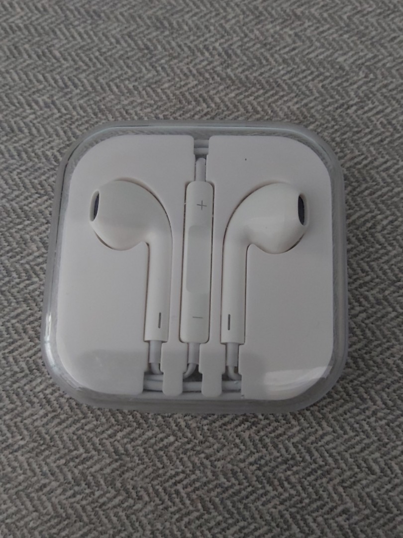 Earpods, Audio, Earphones on Carousell