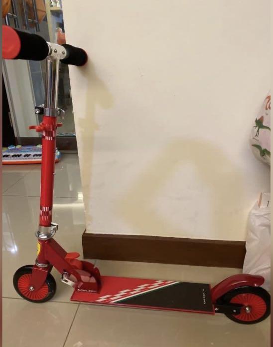 Ferrari Two Wheeled Kids Scooter Hamleys Mesuca Toy, Sports Equipment ...