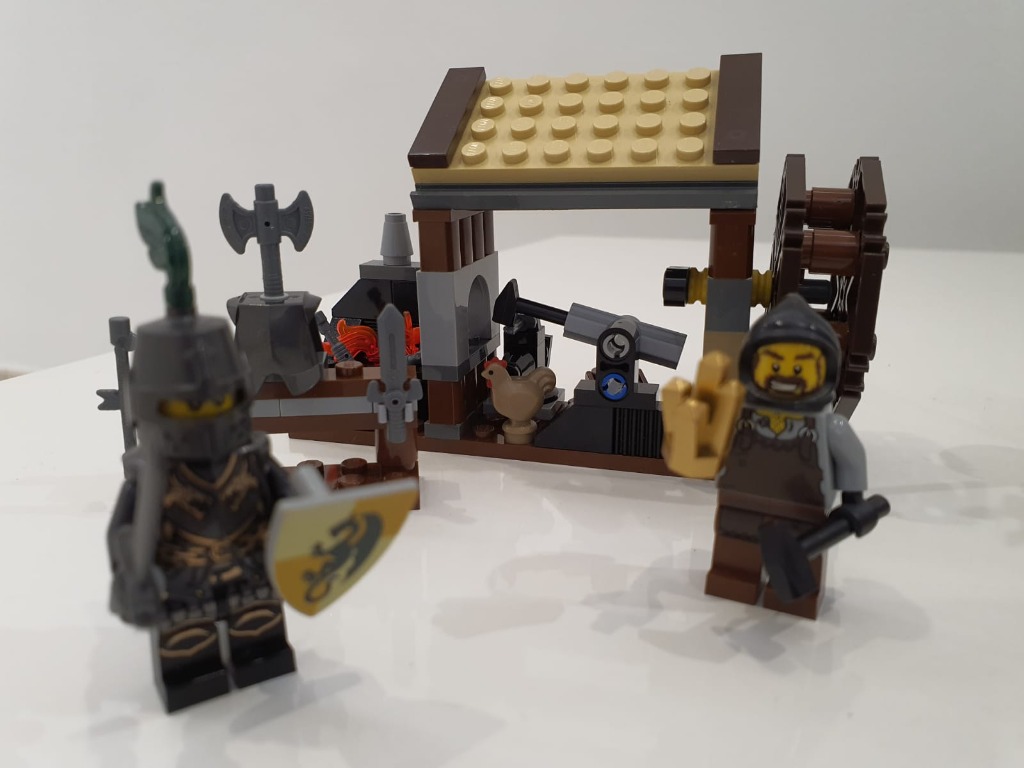 Lego Castle 6918, Hobbies & Toys, Toys & Games on Carousell