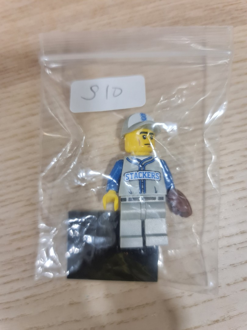 Lego Series 10 Baseball Player Minifigure, Hobbies & Toys, Toys & Games ...