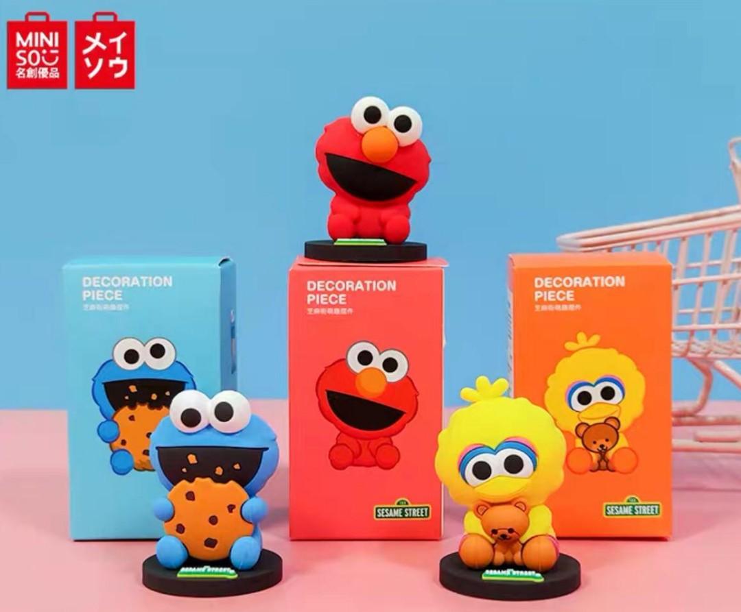 Miniso Sesame Street Elmo Big Bird Cookie Monster Figuring, Hobbies ...