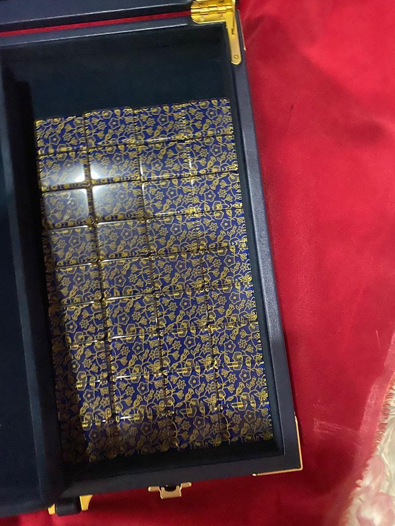 SIA Krisshop Batik limited edition 2021 mahjong set, Hobbies & Toys ...