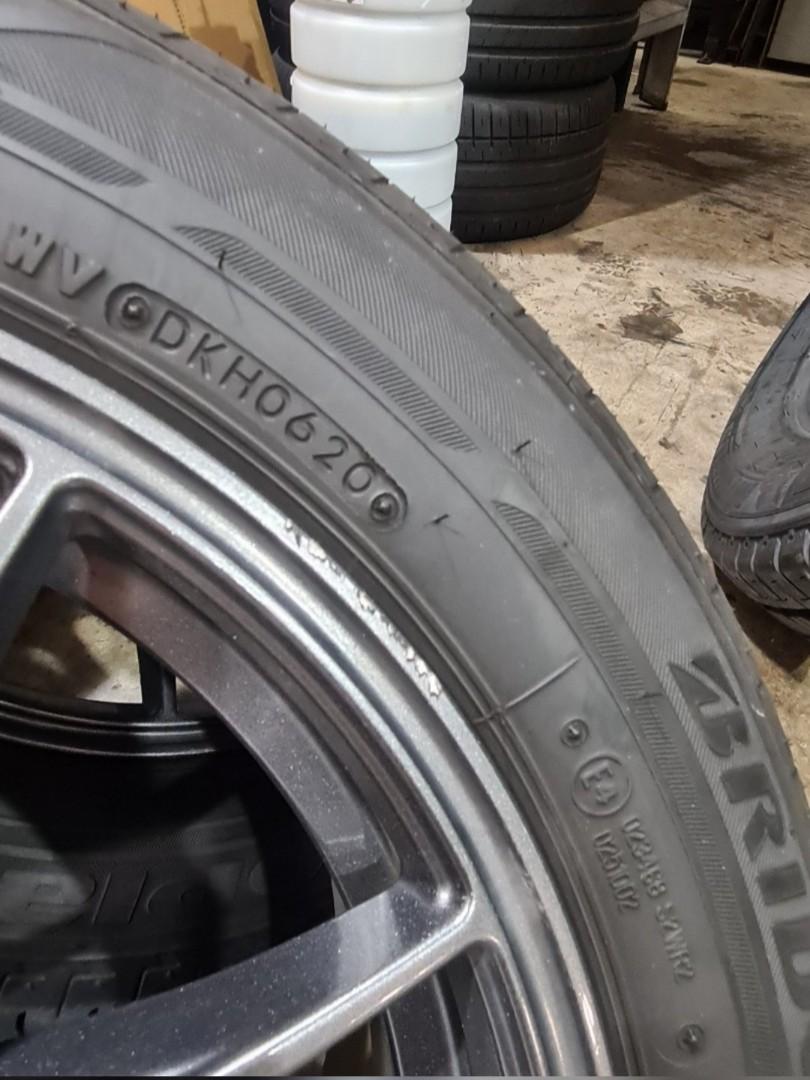 16" x 7jj rims with tyres, Car Accessories, Tyres & Rims on Carousell