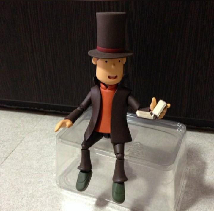 revoltech layton