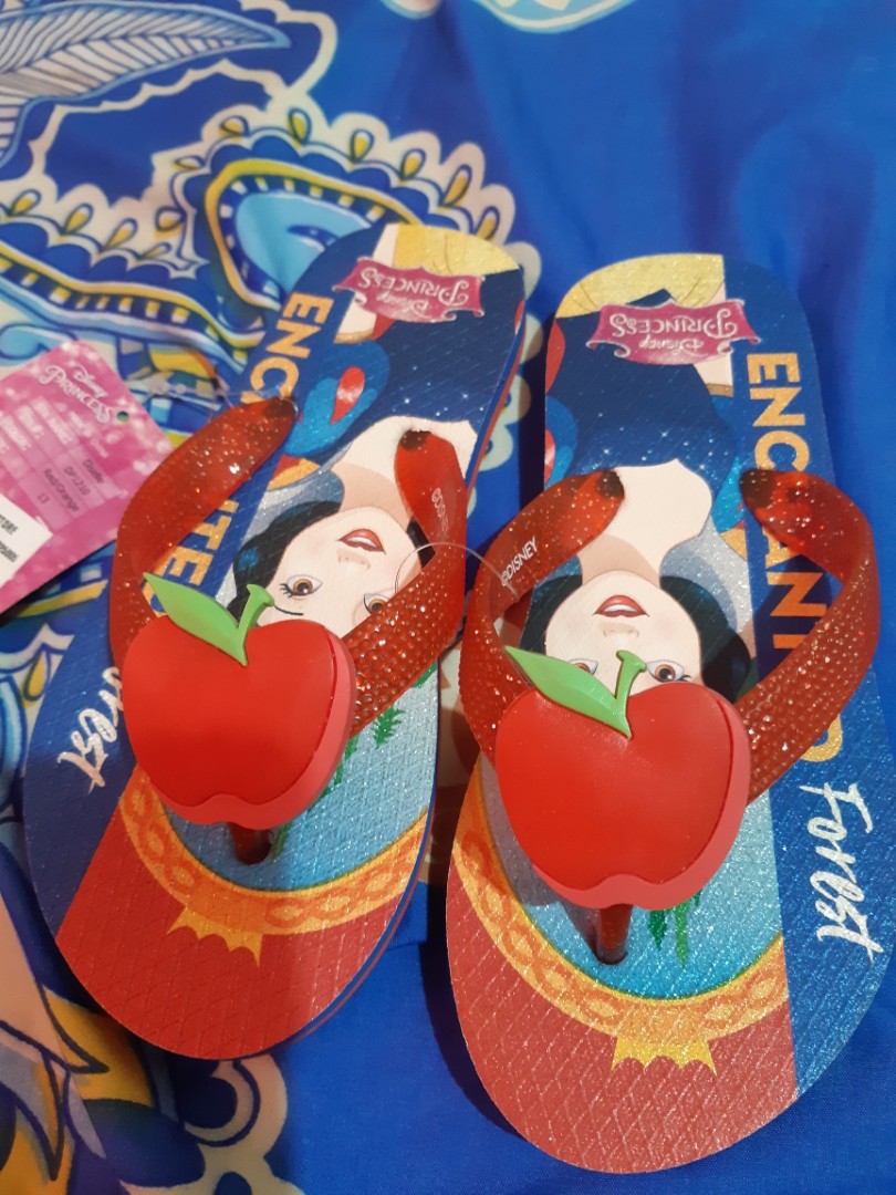DISNEY PRINCESS SLIPPERS, Babies & Kids, Babies & Kids Fashion on Carousell