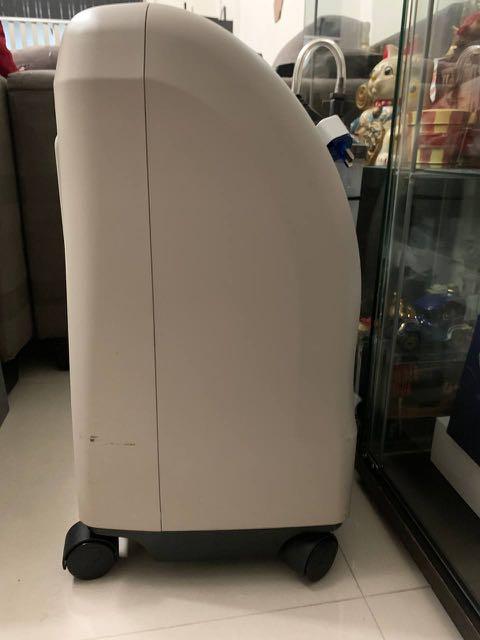 Invacare Perfecto 2 Oxygen Concentrator, Health & Nutrition, Health ...