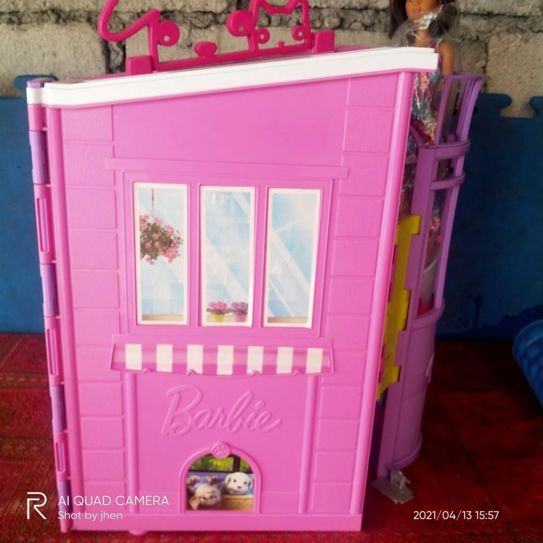 Original barbie house, Hobbies & Toys, Toys & Games on Carousell