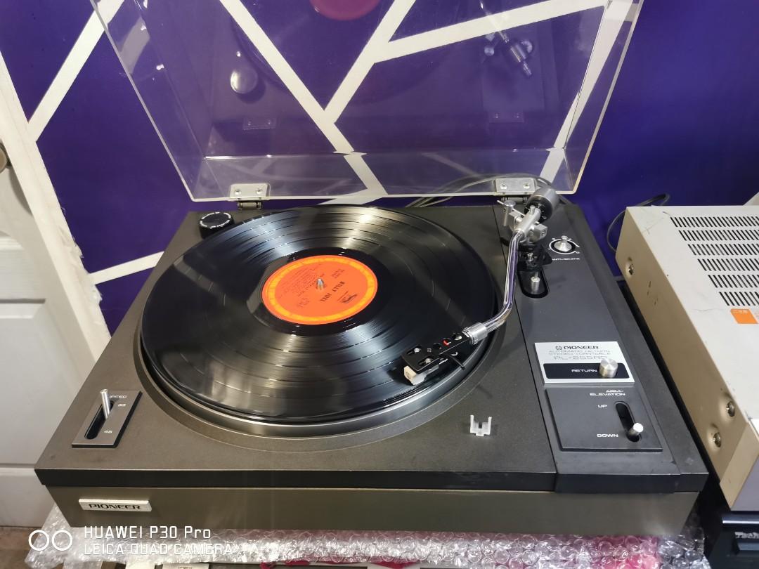 Pioneer PL-255RS turntable, Audio, Other Audio Equipment on Carousell