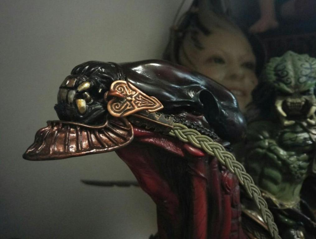 RARE FEWTURE ARTSTORM TAKAYUKI TAKEYA PREDATOR ON ALIEN HORSE STATUE ...