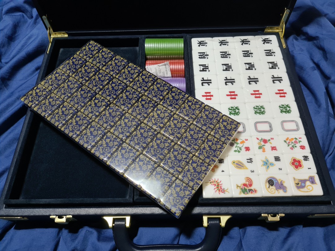 SIA SQ Mahjong set Brand New, Hobbies & Toys, Toys & Games on Carousell
