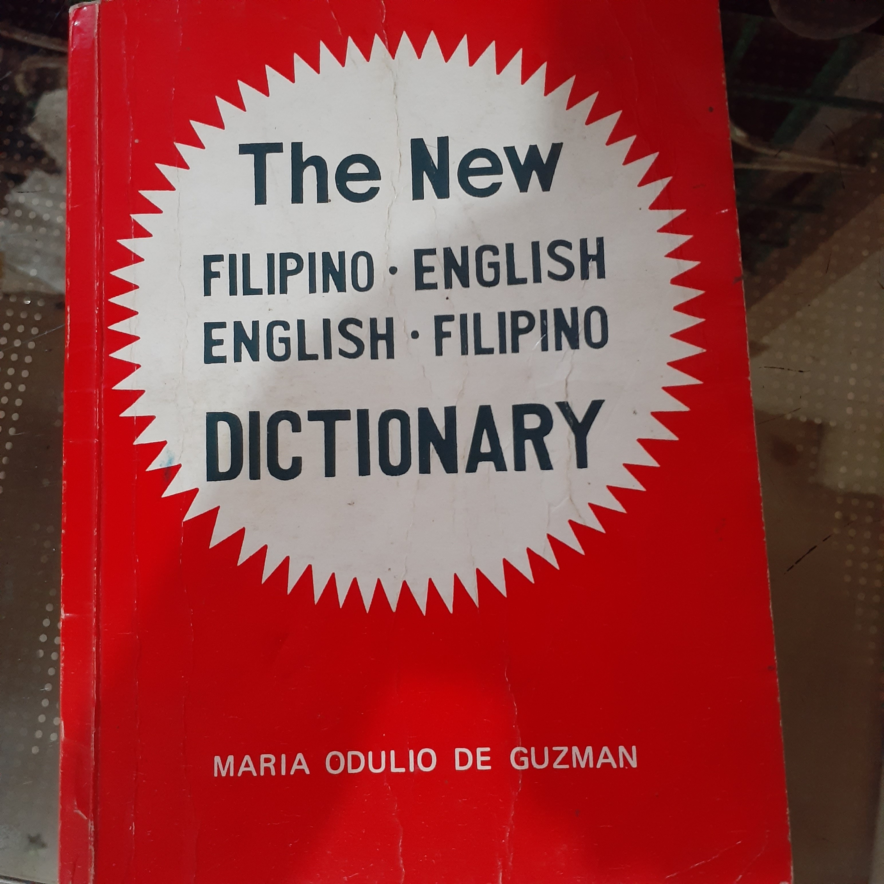 The New Filipino-English English-Filipino Dictionary, Hobbies & Toys ...