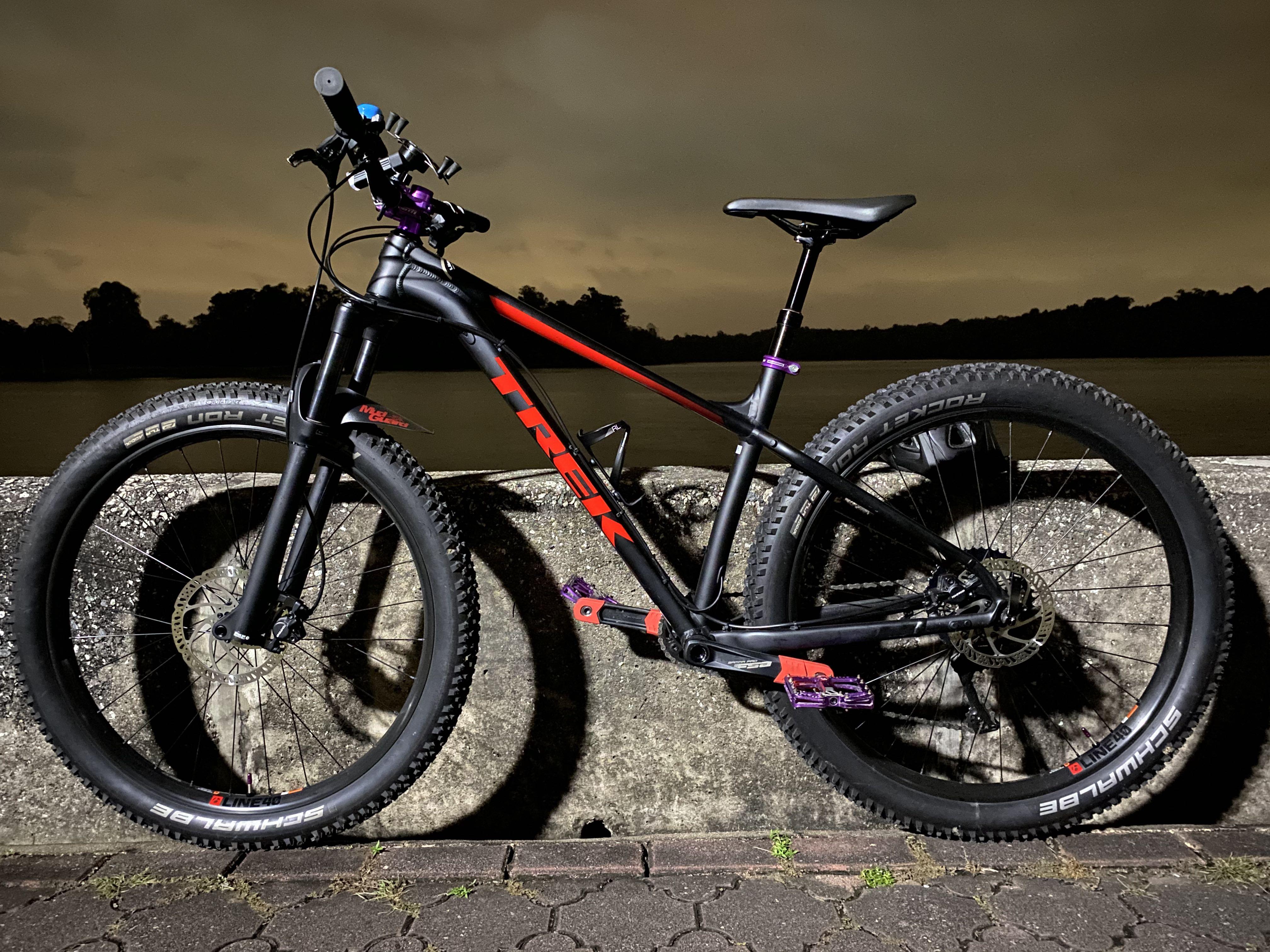 Trek roscoe 7, Sports Equipment, Bicycles & Parts, Bicycles on Carousell