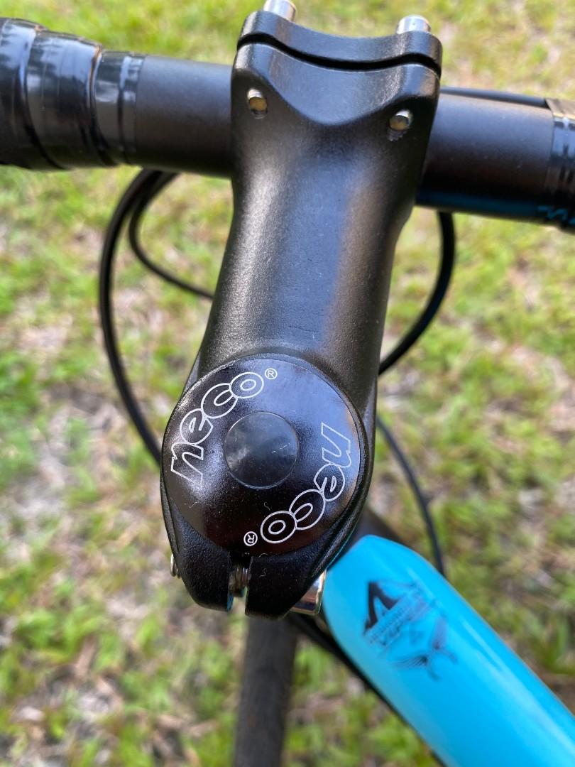 VIPER Assault 2.0 Gravel Road Bike, Sports Equipment, Bicycles & Parts ...