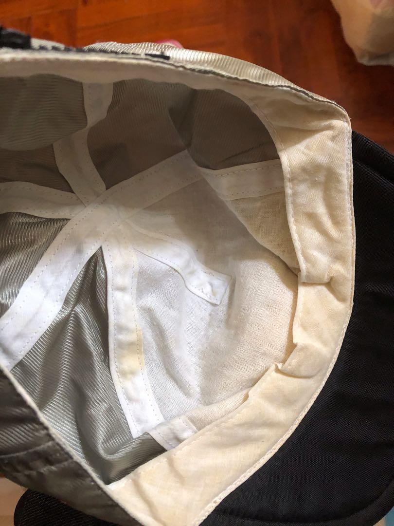 匯豐銀行 HSBC 紀念品 cap帽, 興趣及遊戲, 收藏品及紀念品, 郵票及印刷品 - Carousell