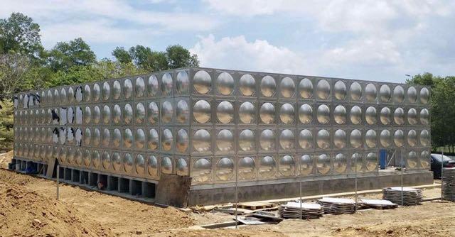 Aquacube Modular Water Tank, Commercial & Industrial, Construction ...
