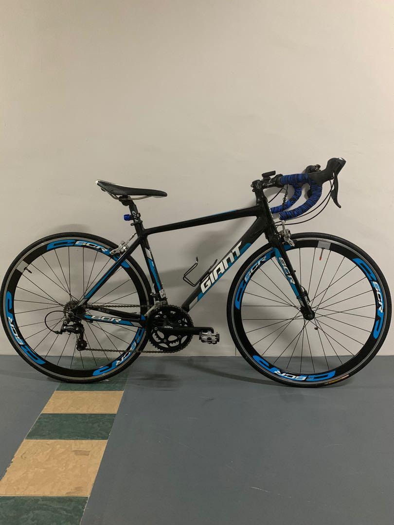 Giant SCR, Sports Equipment, Bicycles & Parts, Bicycles on Carousell