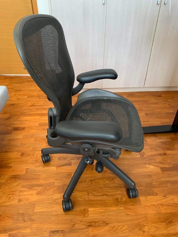 Herman Miller Aeron Office Chair - $250, Furniture & Home Living ...