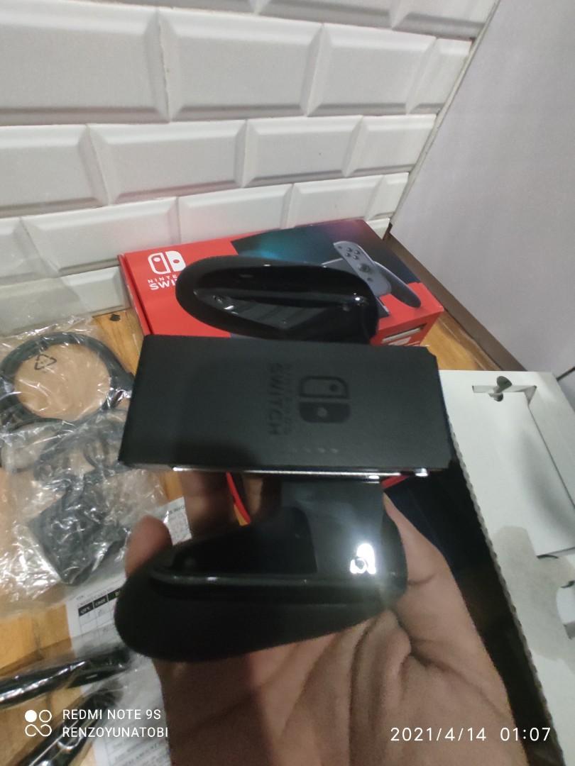 Nintendo switch v2 w/ receipt, Video Gaming, Video Game Consoles ...