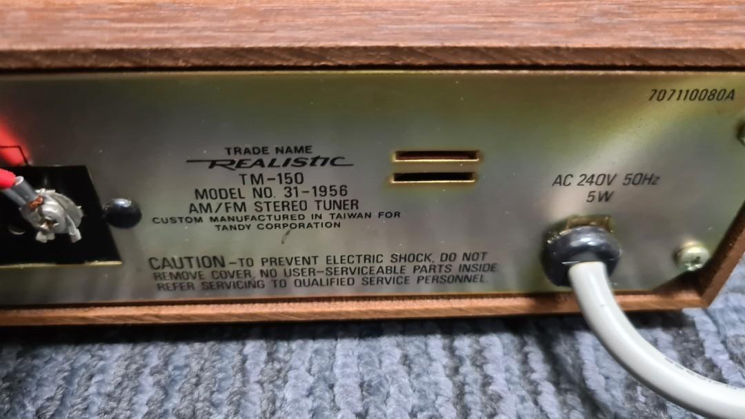 Realistic TM-150 FM/AM Tuner, Audio, Portable Music Players on Carousell