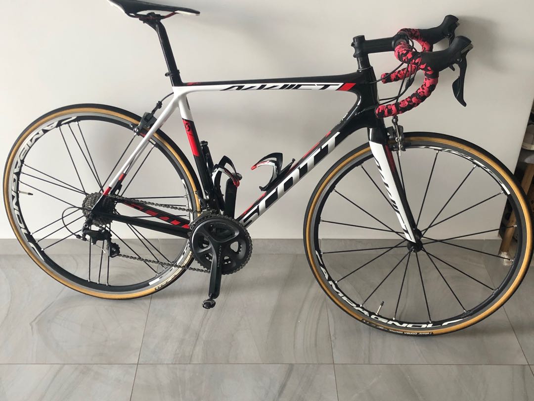 Scott Addict Carbon Road Bike., Sports Equipment, Bicycles & Parts ...