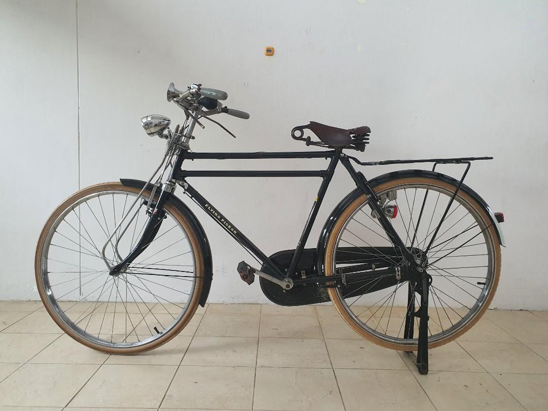 Vintage 1989 Flying Pigeon Gentlemen's Bicycle, Sports Equipment ...