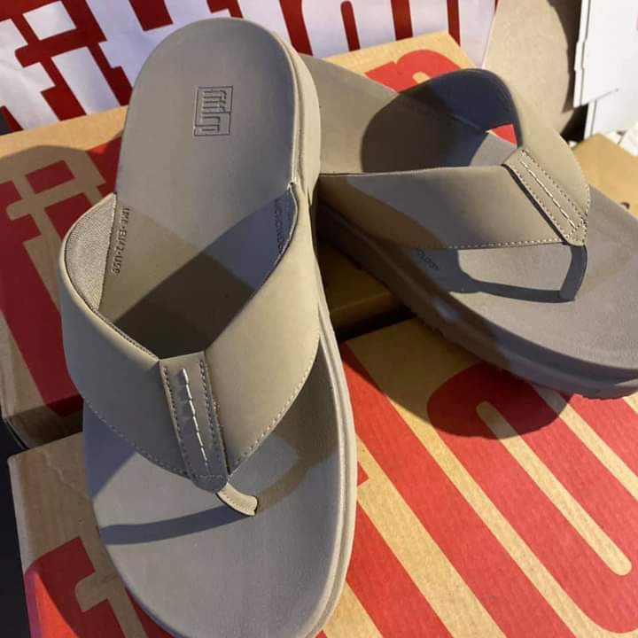 Fitflop original, Men's Fashion, Footwear, Slippers & Slides on Carousell