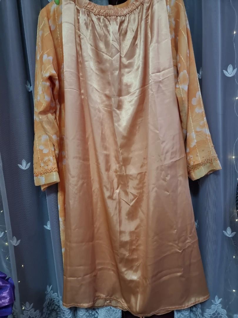 Hari Raya Orange Set, Women's Fashion, Muslimah Fashion, Baju Kurung ...