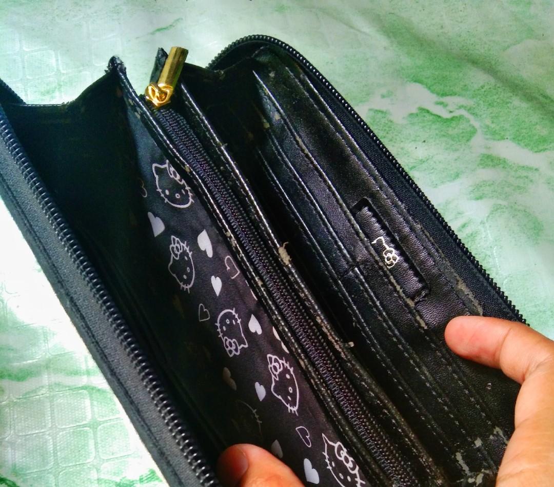 Original Hello kitty long wallet Authentic, Women's Fashion, Bags ...