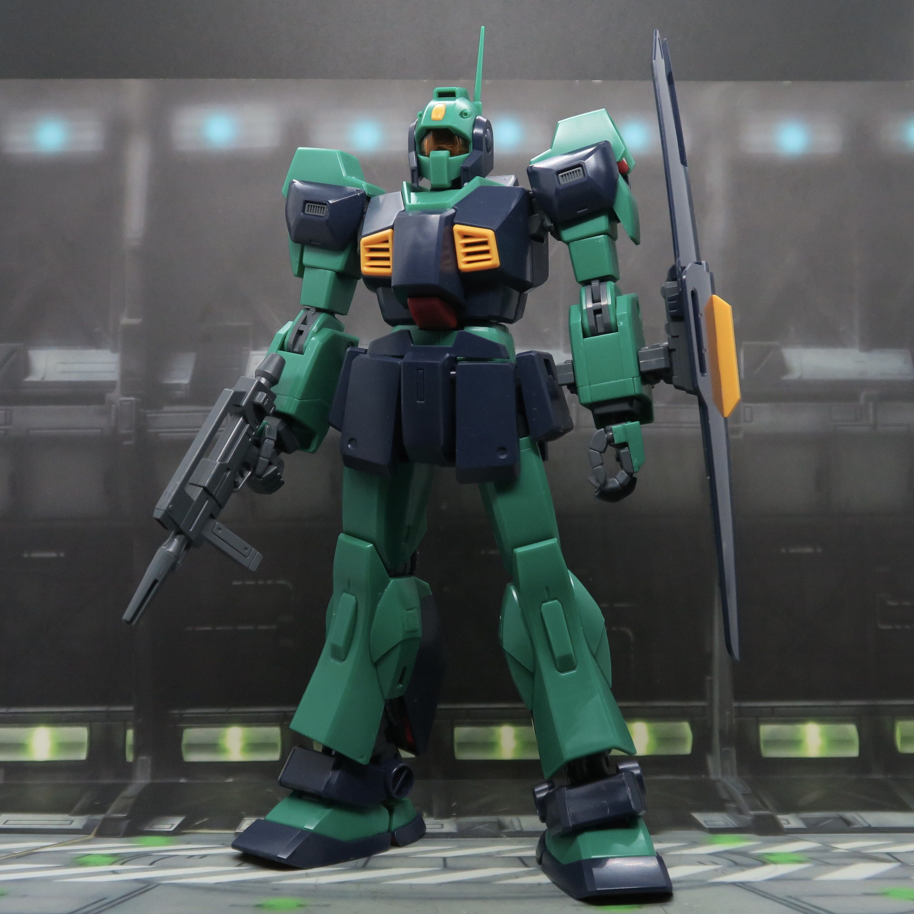 MG Nemo AEUG Ver. 奧干版 尼姆 (素組成品), 興趣及遊戲, 玩具 & 遊戲類 - Carousell