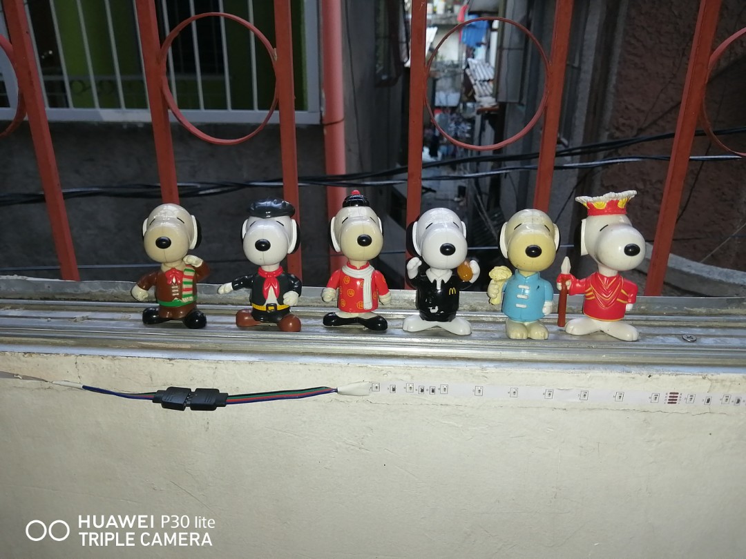 Peanuts Mcdo Snoopy Set, Hobbies & Toys, Toys & Games on Carousell