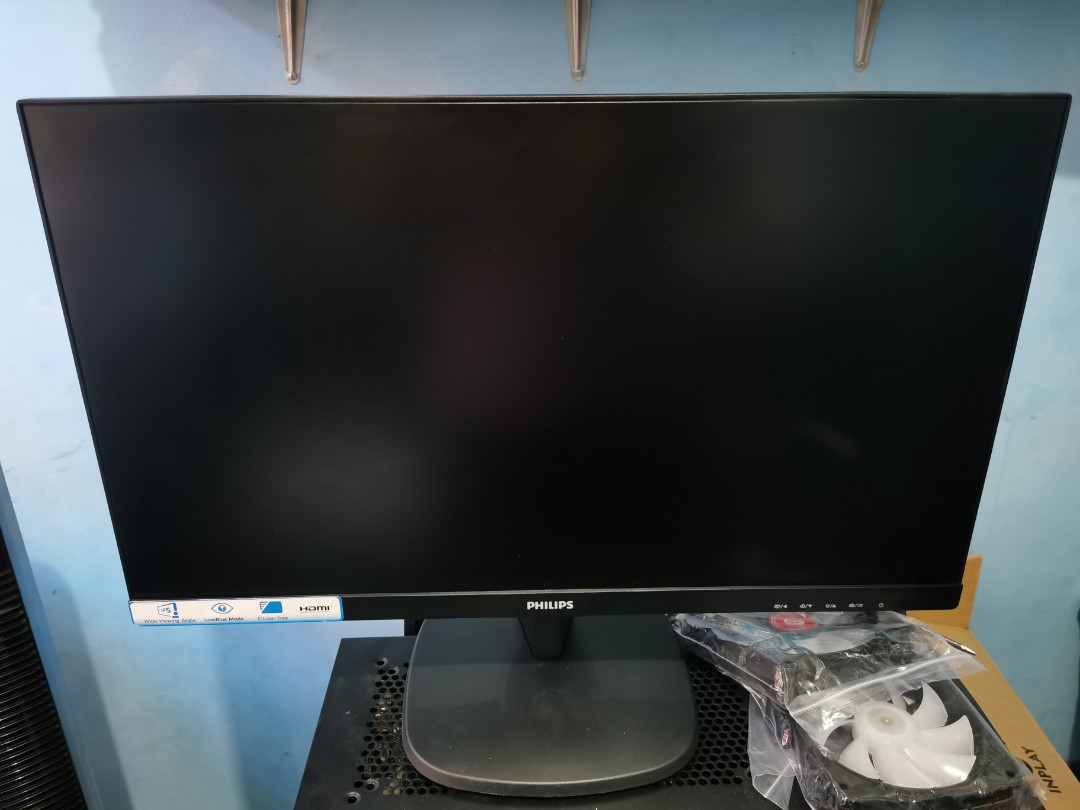 Philips 24" Inches Full HD IPS Display Monitor, Computers & Tech, Parts ...