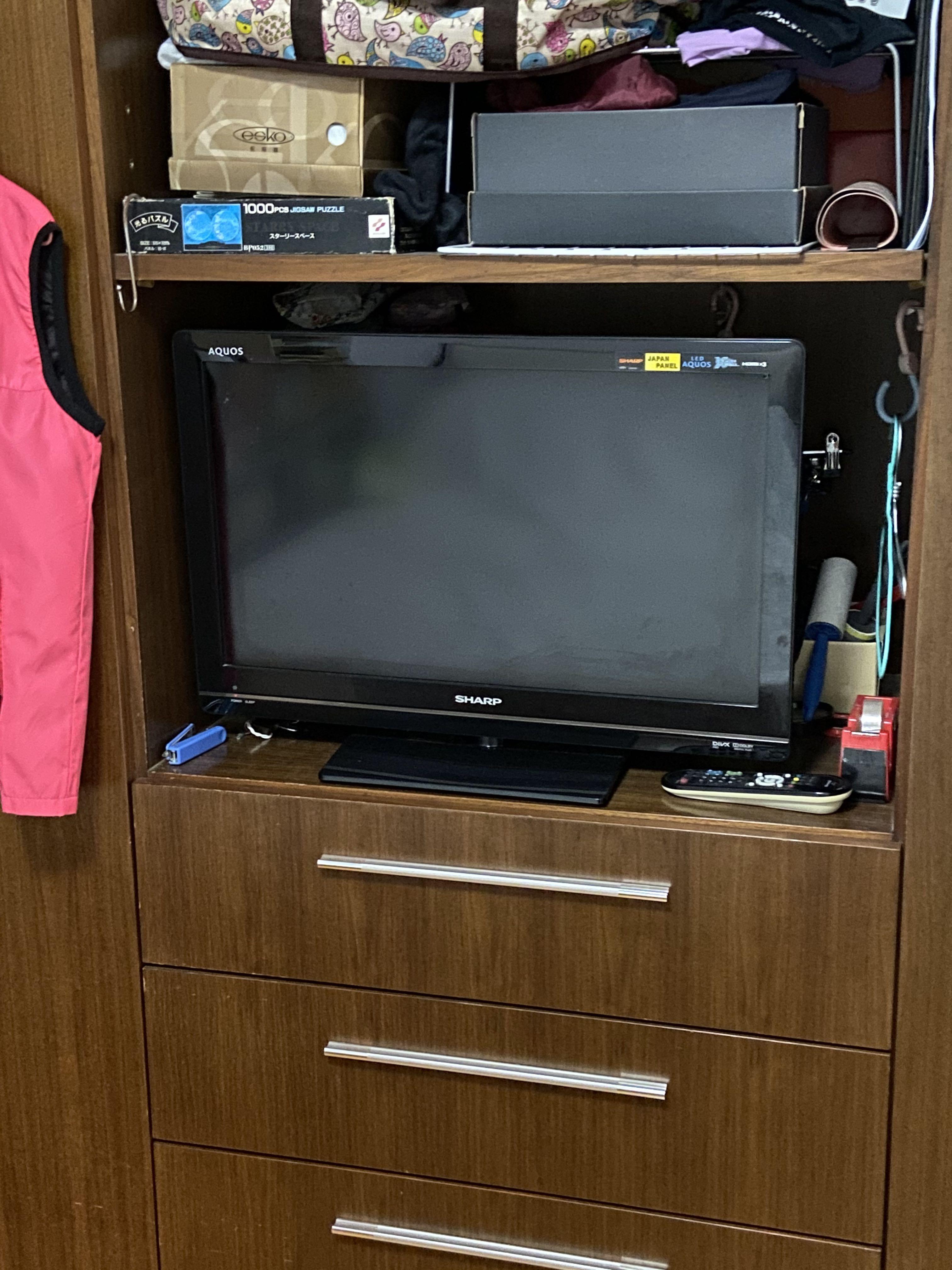Sharp 26 inch LCD TV 26 吋電視機 LC-26LX430H, 家庭電器, 電視 & 其他娛樂, 電視 - Carousell