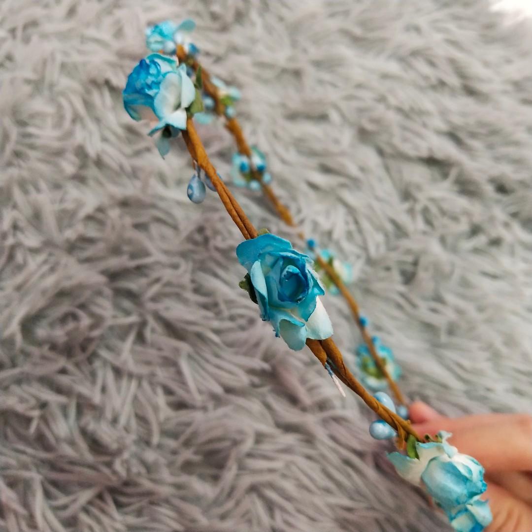 Simple Light Blue Flower Crown, Women's Fashion, Jewelry & Organisers ...