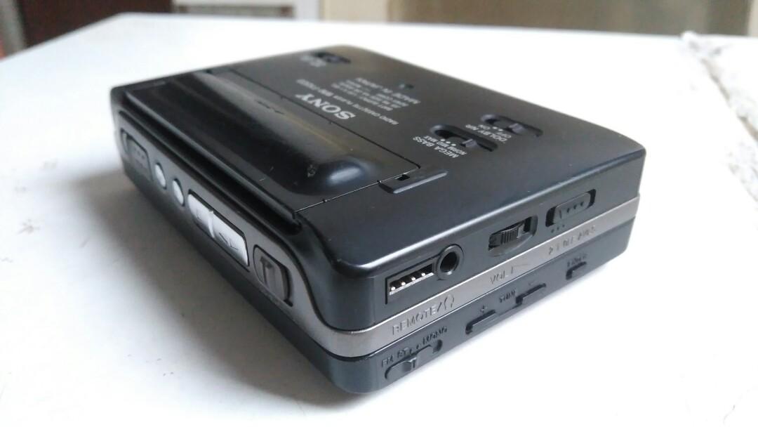 Sony radio cassette player WM FX503 walkman 卡帶機 隨身聽 播放器, 音樂樂器 & 配件, CD ...