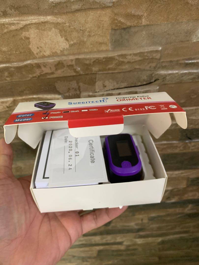 Surgitech pulse oximeter, Health & Nutrition, Medical Supplies & Tools ...