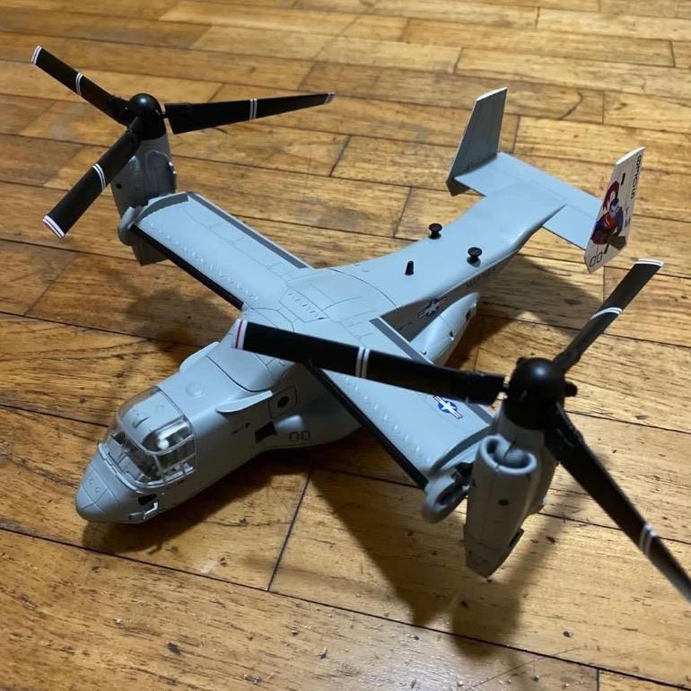 1:72 V-22 Osprey Die Cast Model, Hobbies & Toys, Toys & Games on Carousell