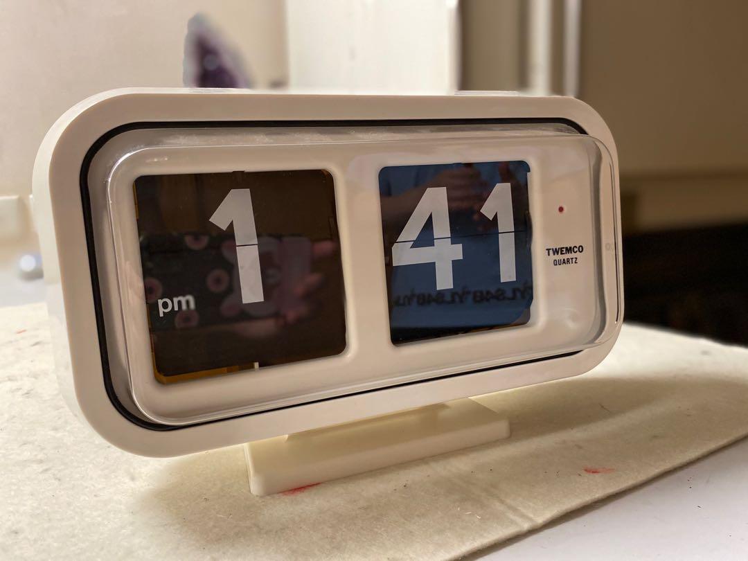 全新 TWEMCO Quartz BQ-58 翻頁鐘 時鐘 Clock, 傢俬＆家居, 家居裝飾, 時鐘 - Carousell