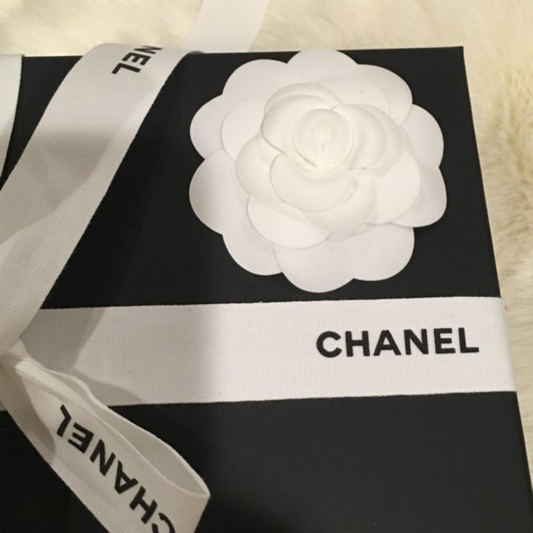 chanel packaging sticker