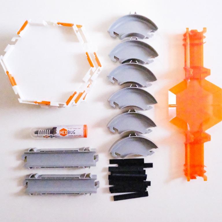 Hexbug Bridge Battle Habitat Set, Hobbies & Toys, Toys & Games on Carousell