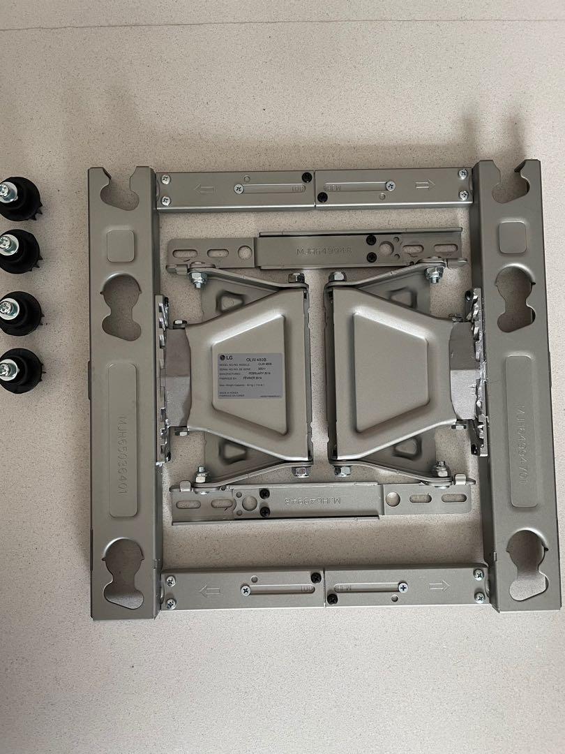 LG OLW480B Tilt & Swivel Wall Mount, Mobile Phones & Gadgets, Mobile ...
