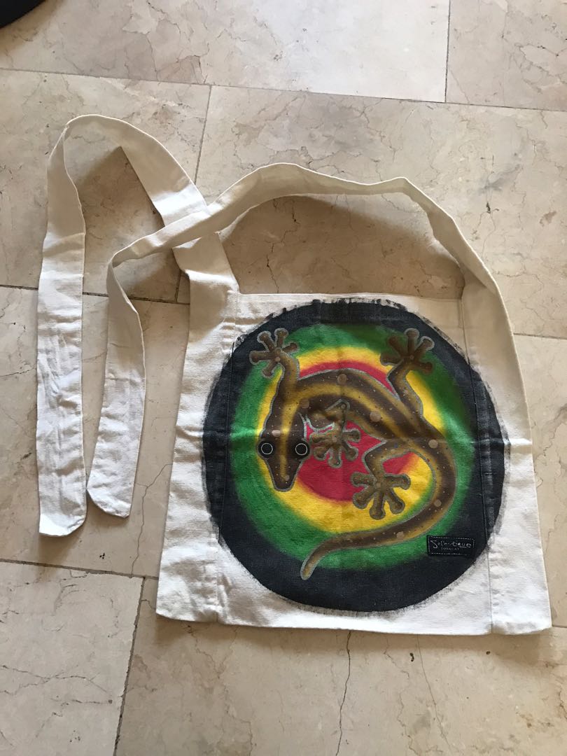 Boracay bag with gecko rasta, Women's Fashion, Bags & Wallets, Beach ...