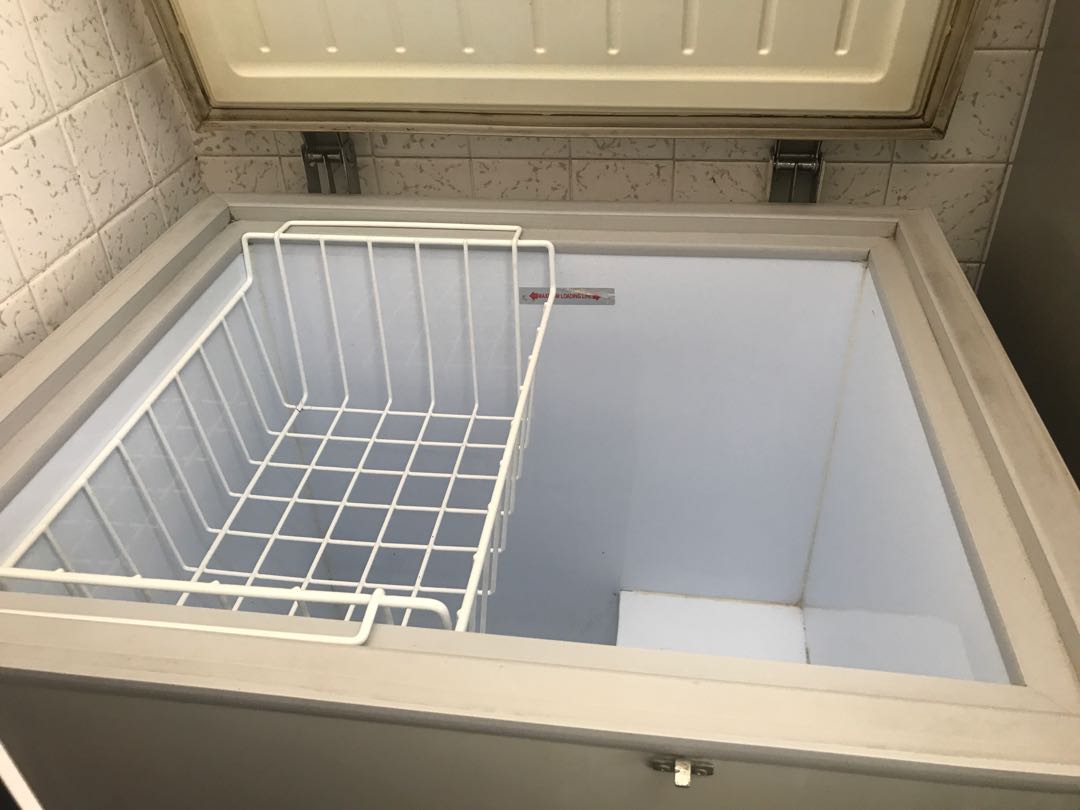 Singer Chest Freezer, TV & Home Appliances, Kitchen Appliances ...