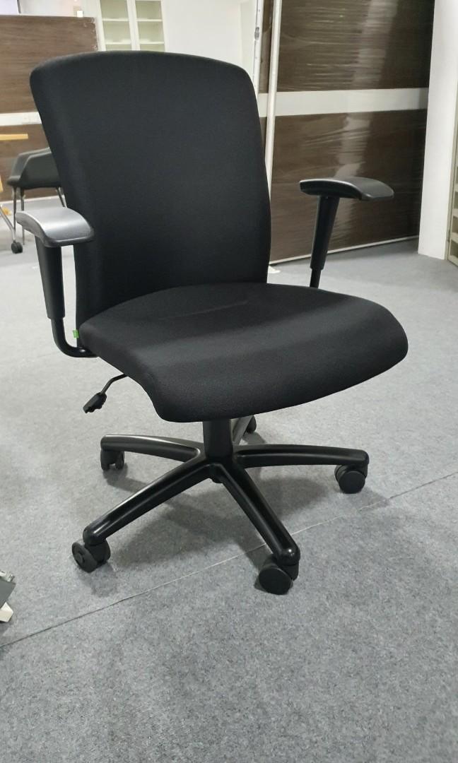 Bristol office chair kerusi pejabat, Furniture & Home Living, Furniture ...