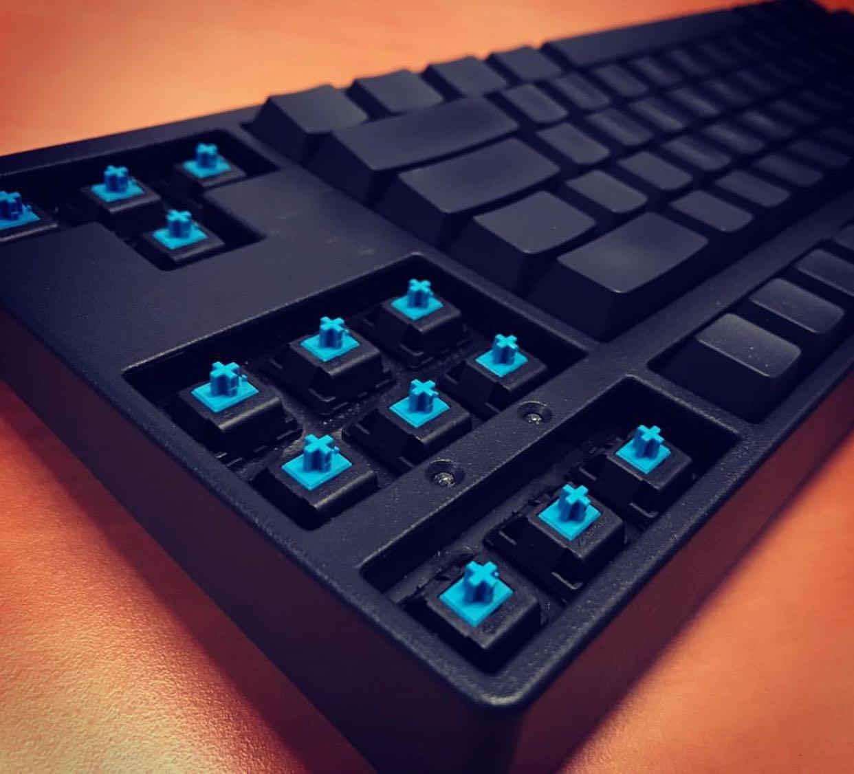 Filco Majestouch 2 Ninja TKL Cherry MX Blue, Computers & Tech, Parts ...