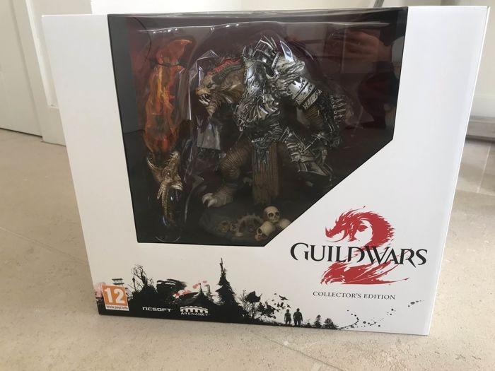 Guild Wars 2 Collectors Edition (with 10 inch Figurine), Hobbies & Toys ...