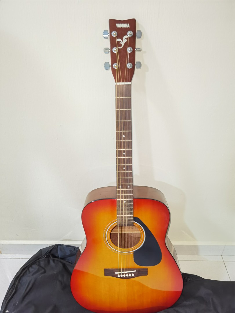 GUITAR - YAMAHA F310CS, Hobbies & Toys, Music & Media, Musical ...